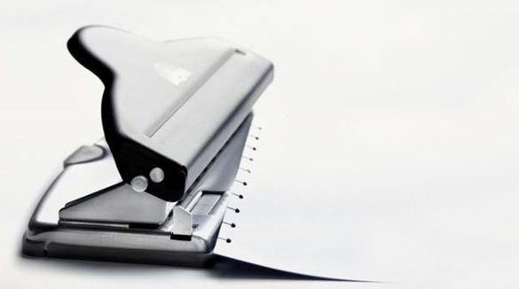 Atoma Locher – Papier & Stift